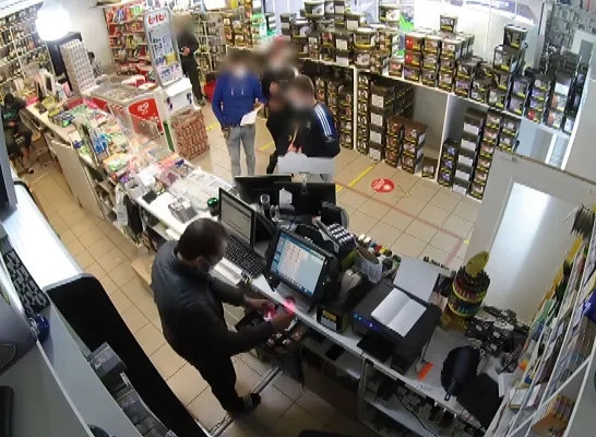 Tot twee jaar cel voor gewapende overval op tabakswinkel in Meer | RTV